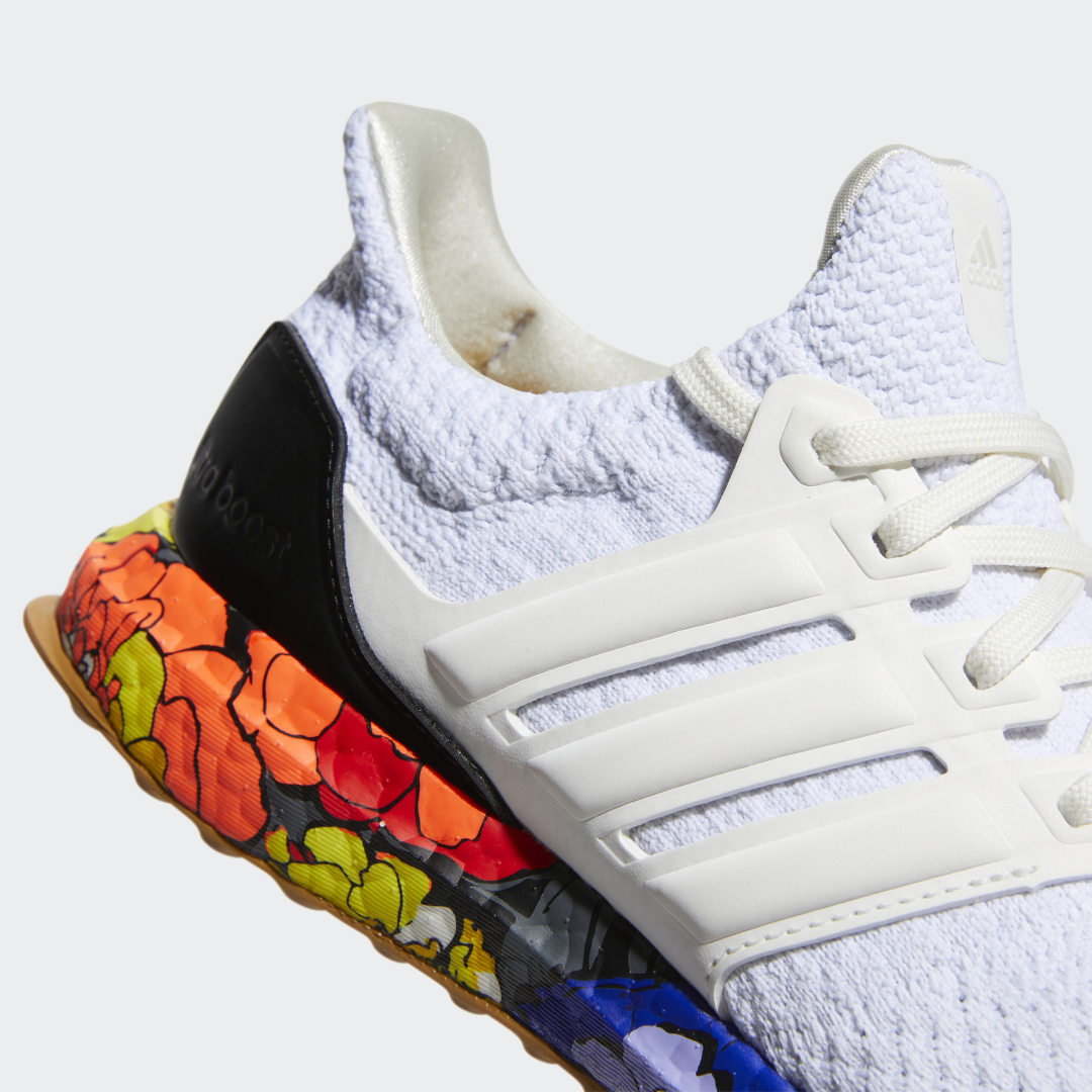 Adidas Ultraboost DNA 5 Core White / Core White / Light Purple (GX3028)