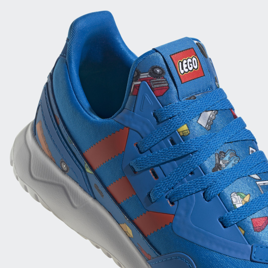 Adidas adidas Originals Flex x LEGO® Pantone / Cloud White / Pantone ...