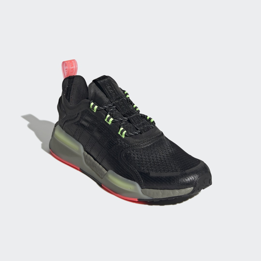 Adidas NMD_V3 Core Black / Core Black / Signal Green (GW3064)